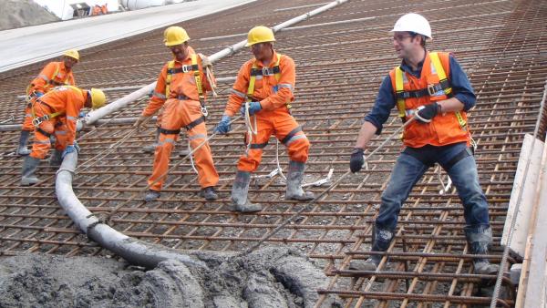 The Peruvian Tunnel And Dam | Extreme Engineering | Videos | discovery+