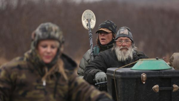 Mother Knows Best | Alaska Gold Diggers | Videos | discovery+