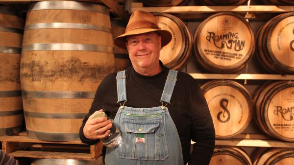 Mark Vs Digger Vs Tim Moonshiners Master Distiller Videos Discovery