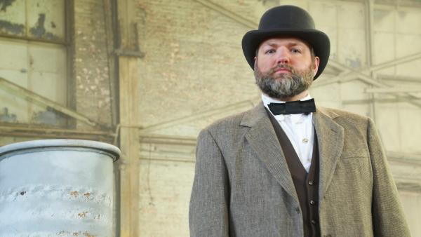 Carnegie Vs. Frick | American Titans | Videos | discovery+