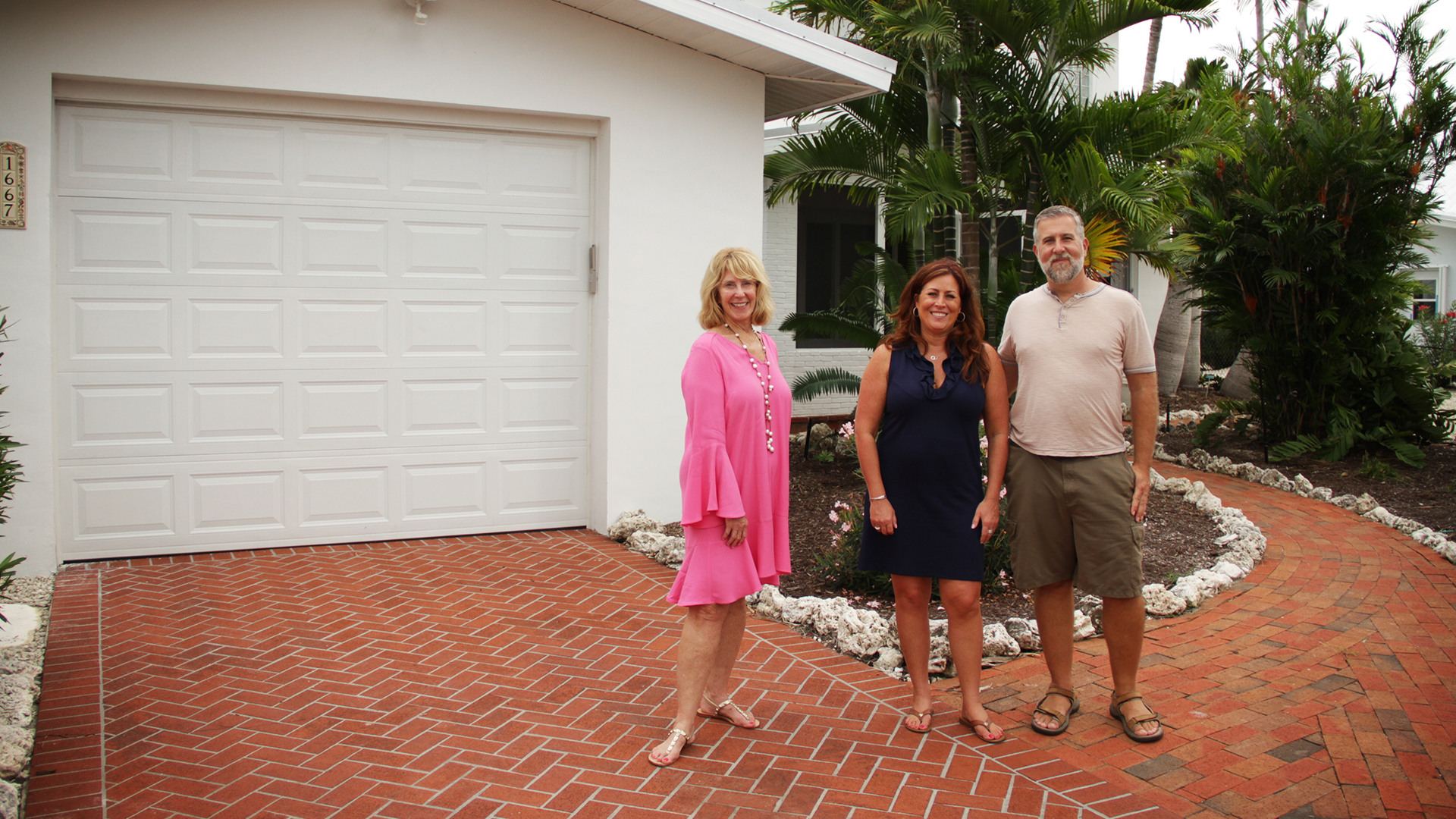 Beach House Hunters | Kostenlos online sehen | HGTV